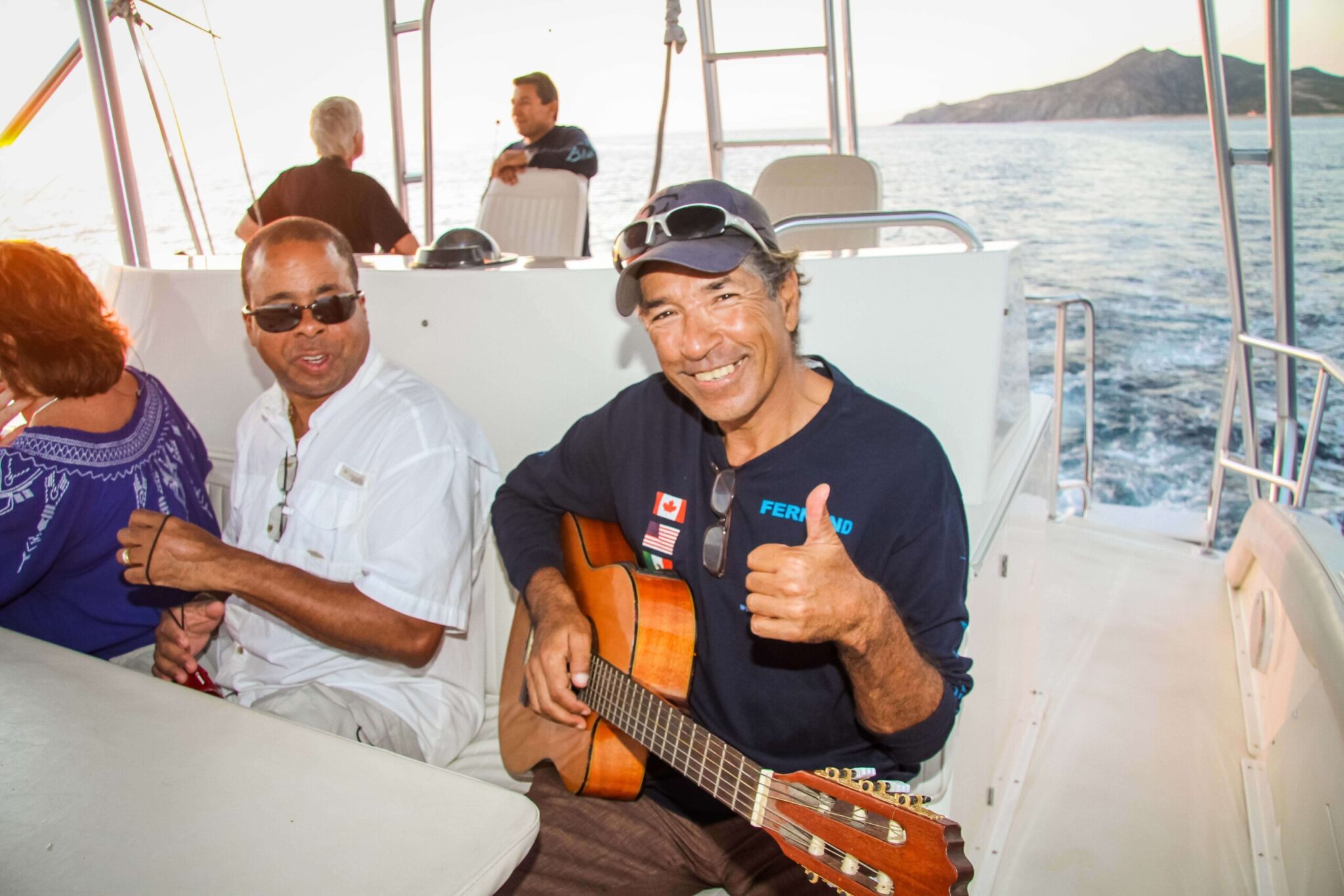 Booze Cruise Cabo with DJ and Photographer - Booze Cruise Cabo